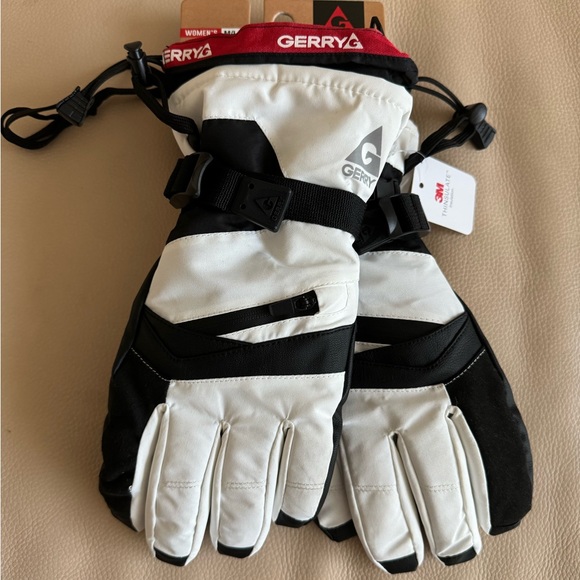 Gerry Weber | Accessories | Nwt Gerry Women Cold Weather Activity Gloves Ml | Poshmark